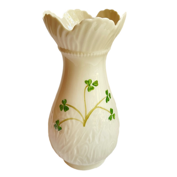 Donegal Parian | Accents | Vintage Donegal Parian Shamrock Irish Vase ...